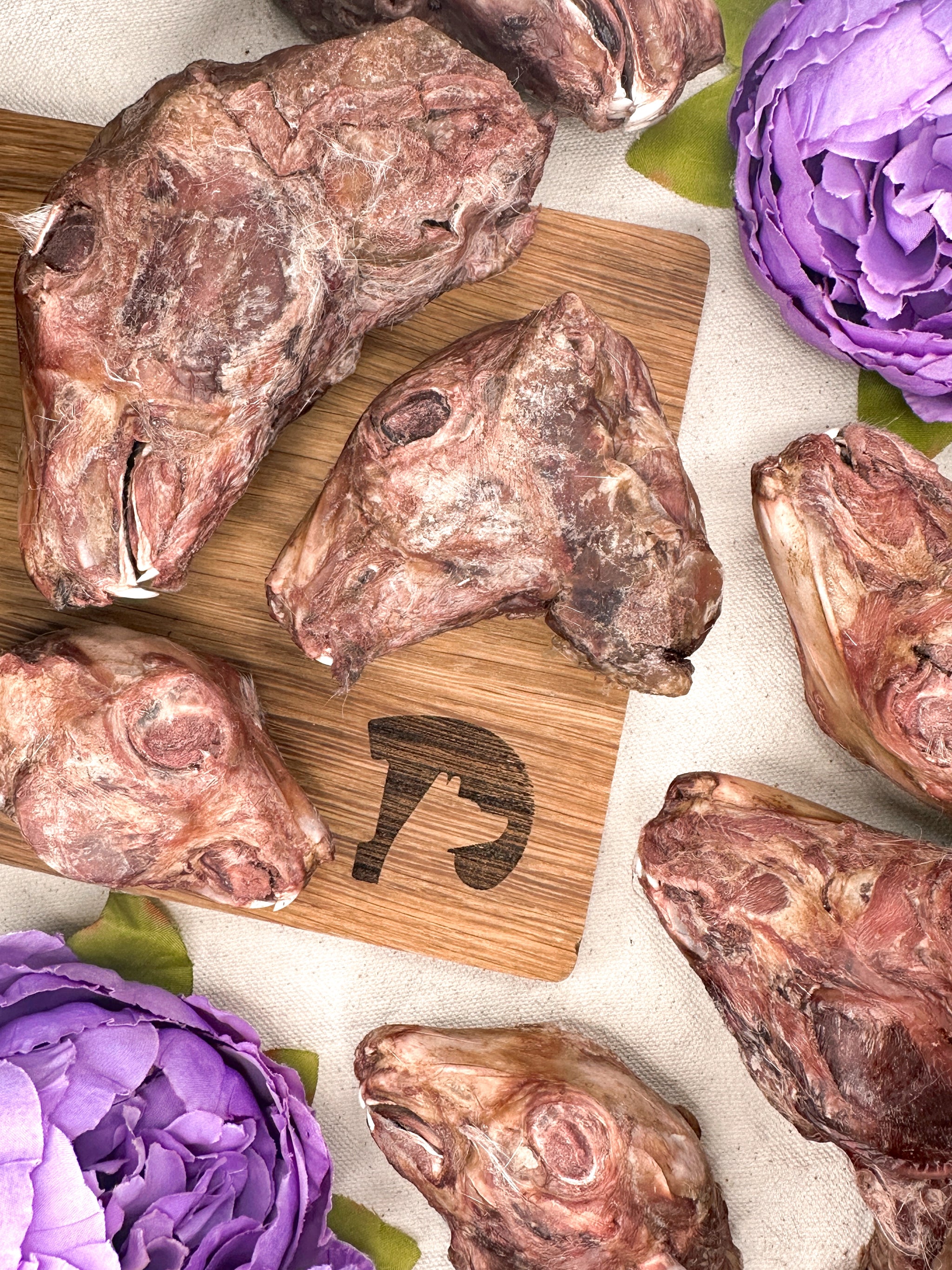 Freeze-dried Rabbit Heads